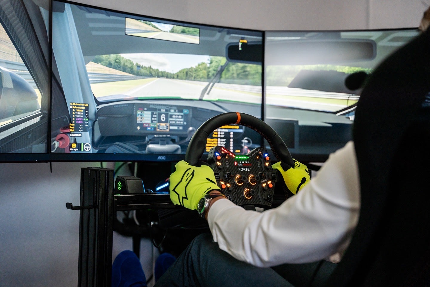 Sim Racing Experience Center In Austin Texas – One Line Racing Center